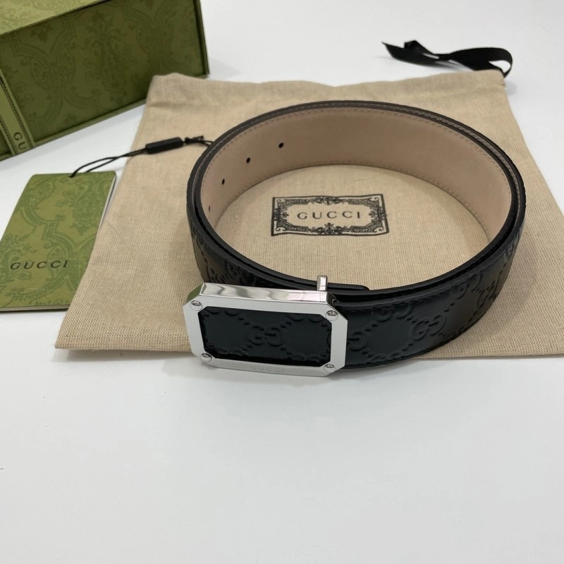 Low-cost Gucci Belts
