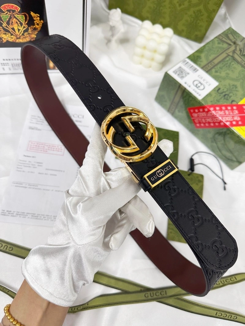 Accurate model Gucci Belts
