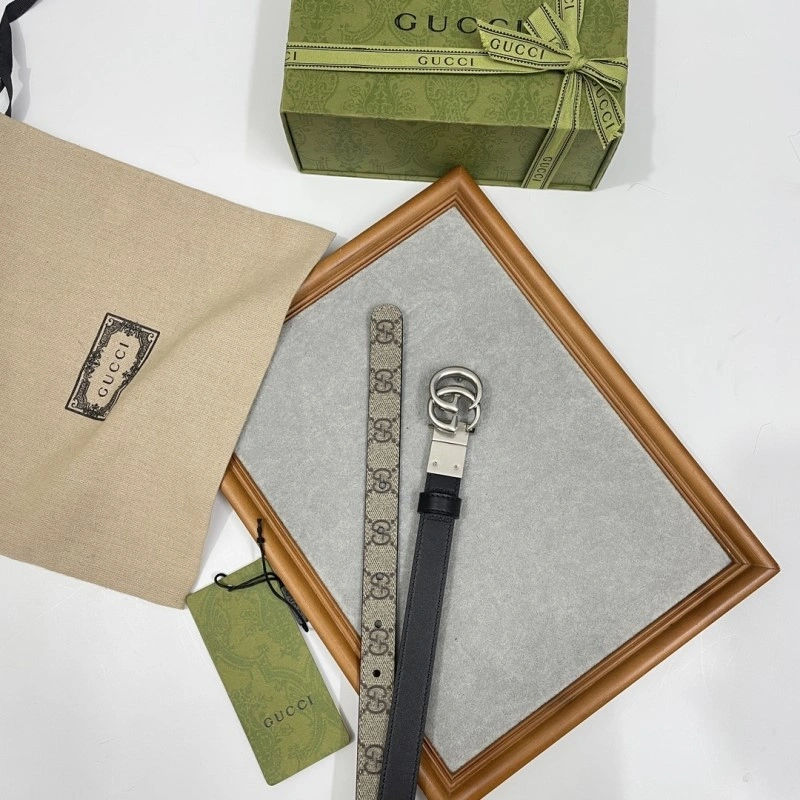 Top mirror Gucci Belts