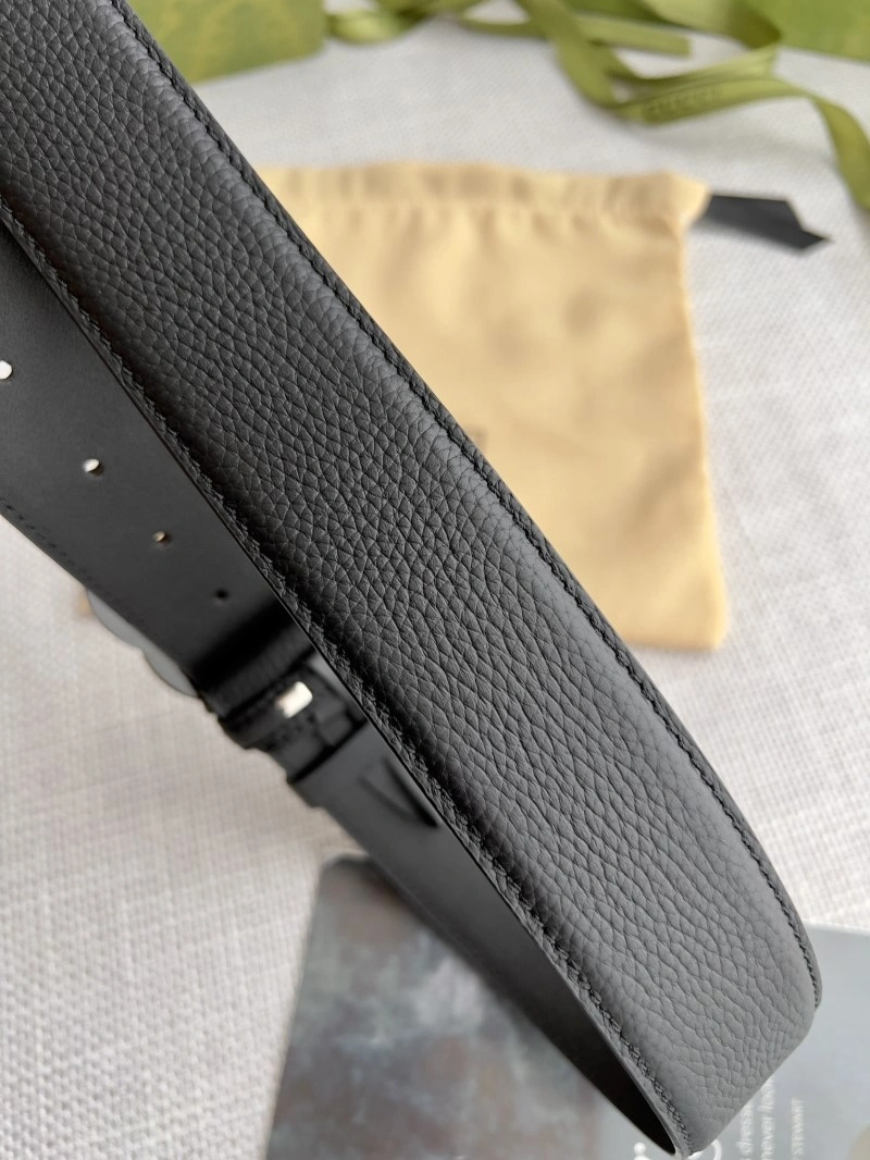 Accurate model Gucci Belts