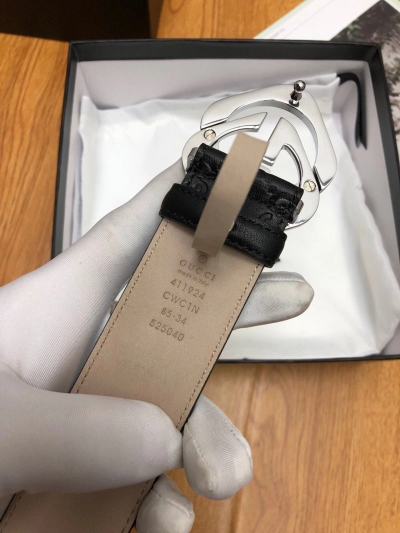 Accurate model Gucci Belts