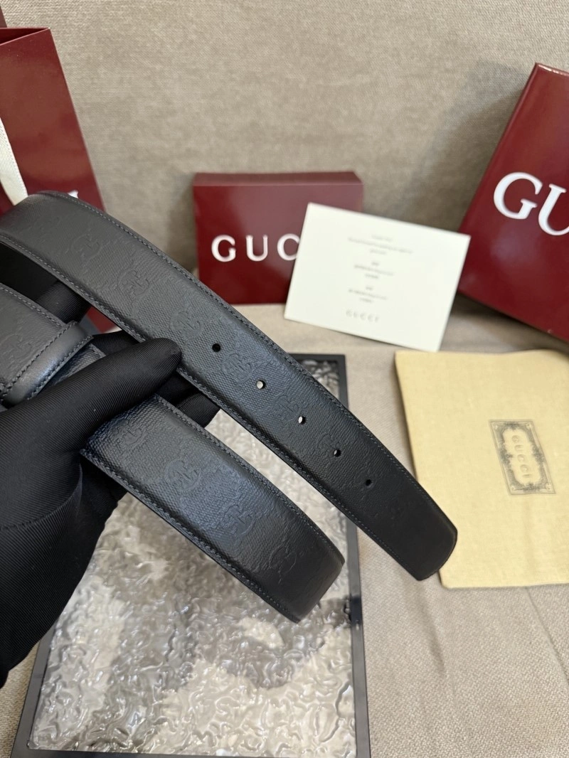 Accurate model Gucci Belts