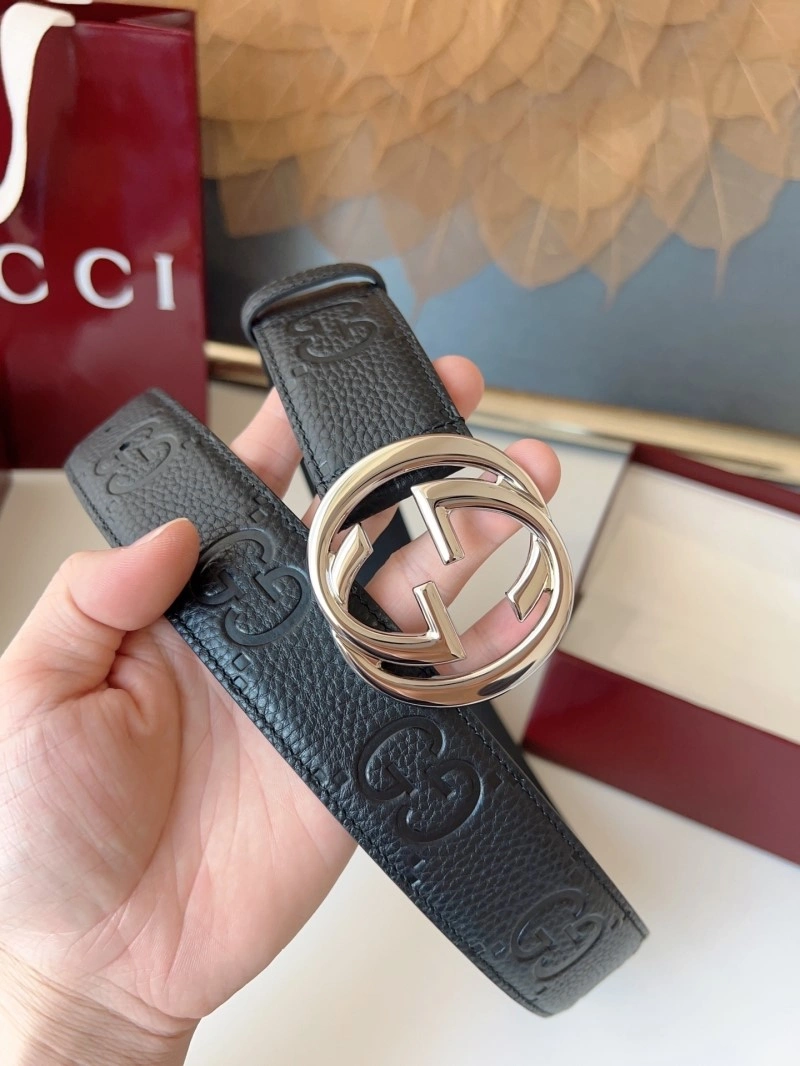 Accurate model Gucci Belts