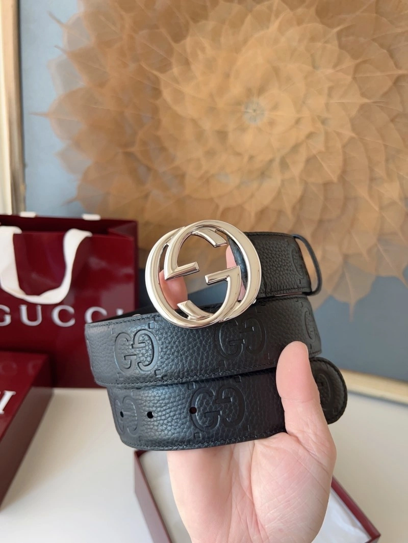 Accurate model Gucci Belts