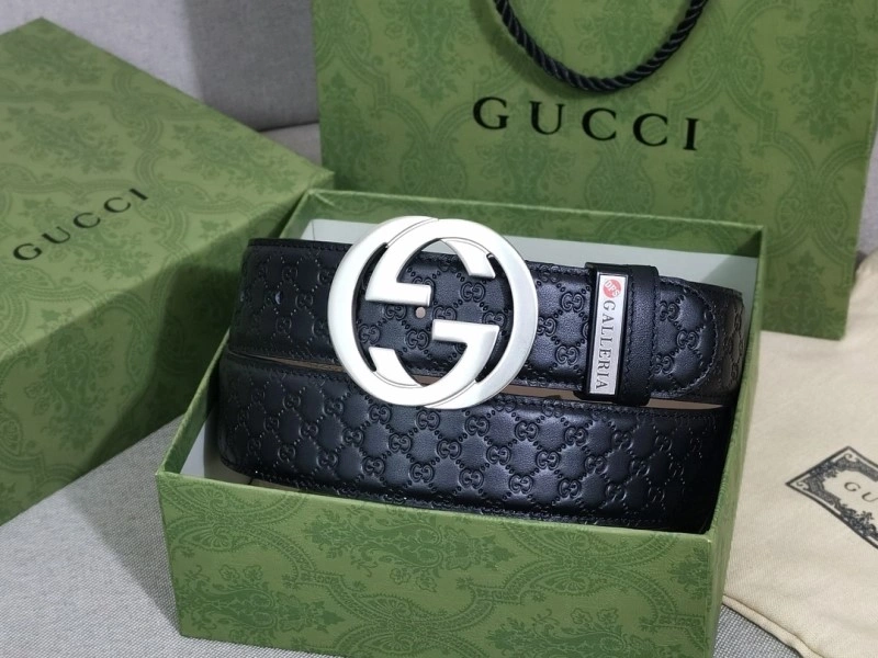 Accurate model Gucci Belts