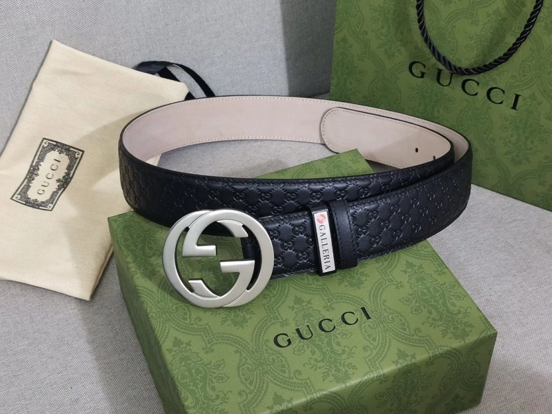 Accurate model Gucci Belts