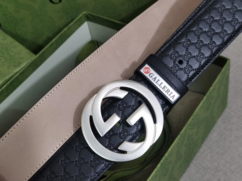 Accurate model Gucci Belts