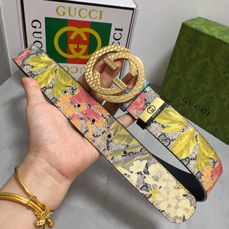 Low-cost Gucci Belts