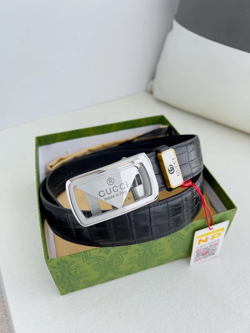 Accurate model Gucci Belts