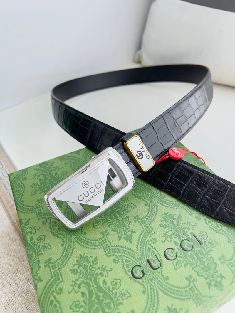 Accurate model Gucci Belts