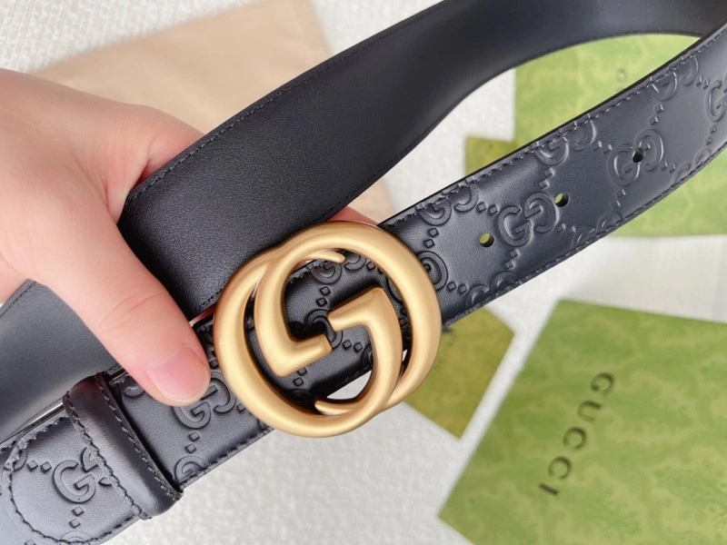 Accurate model Gucci Belts