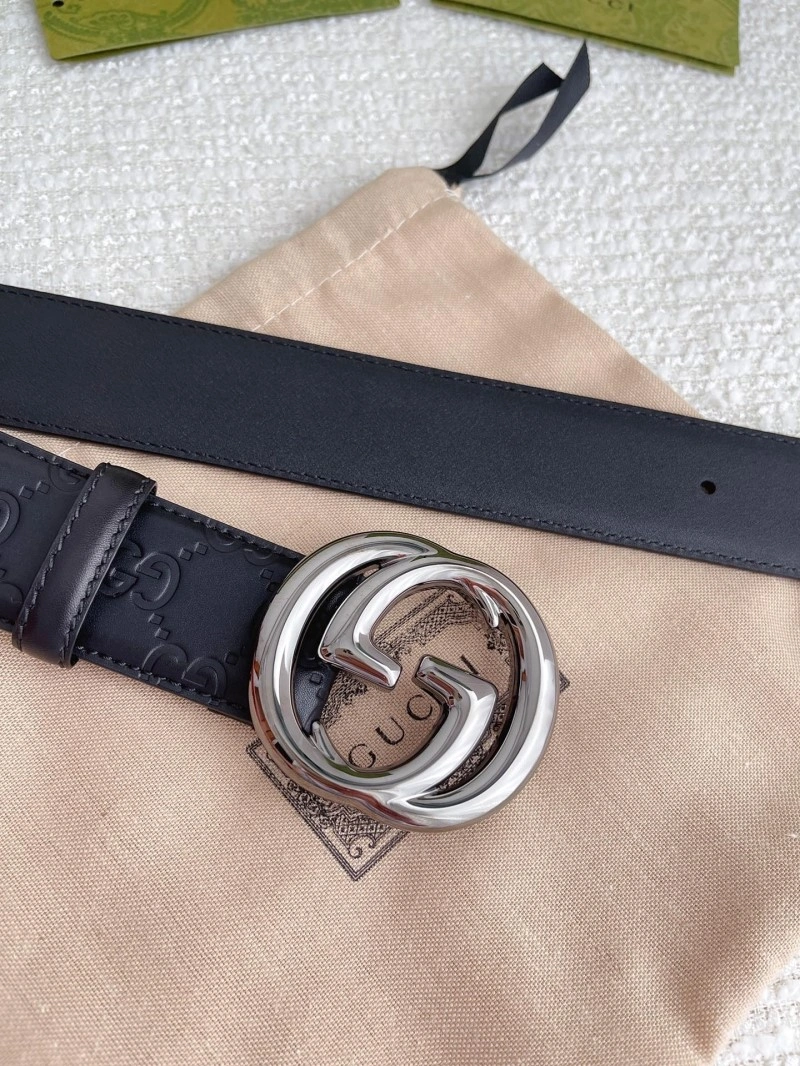 Accurate model Gucci Belts