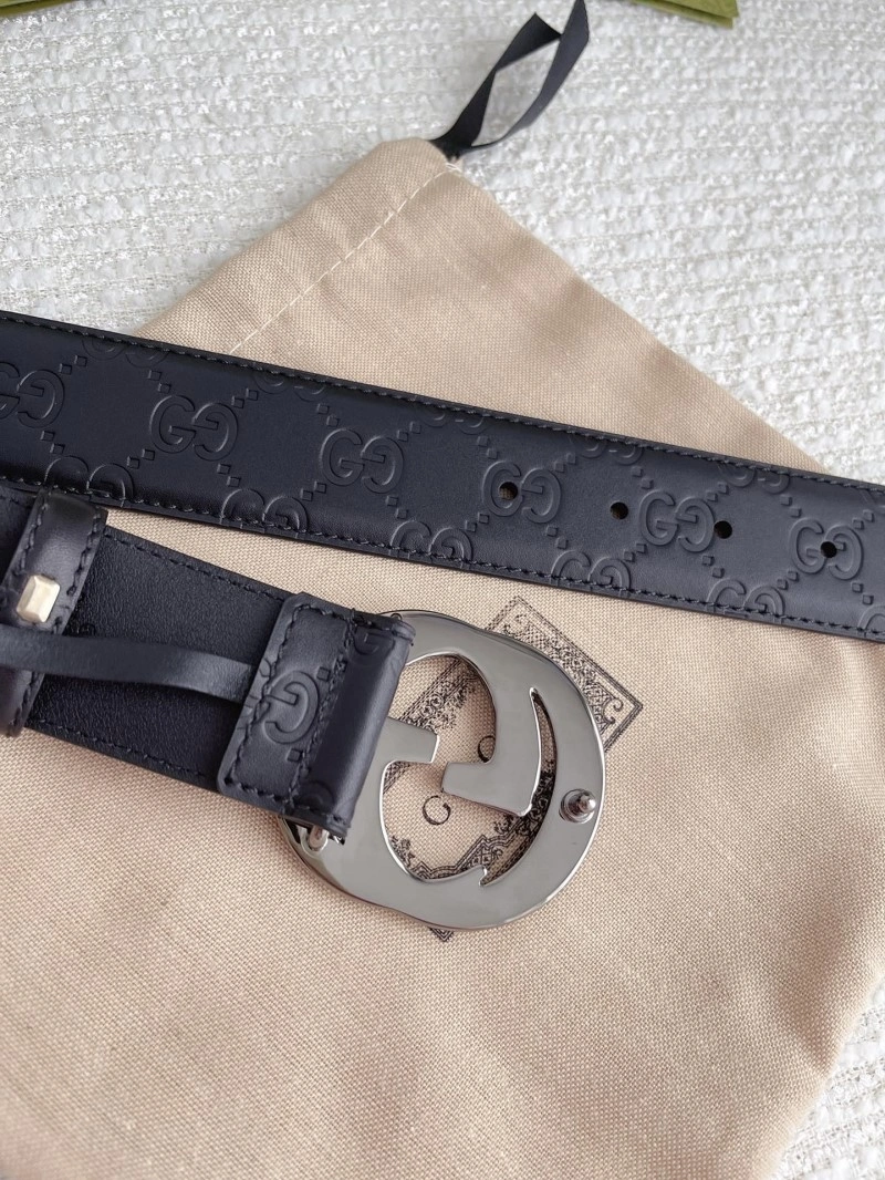 Accurate model Gucci Belts