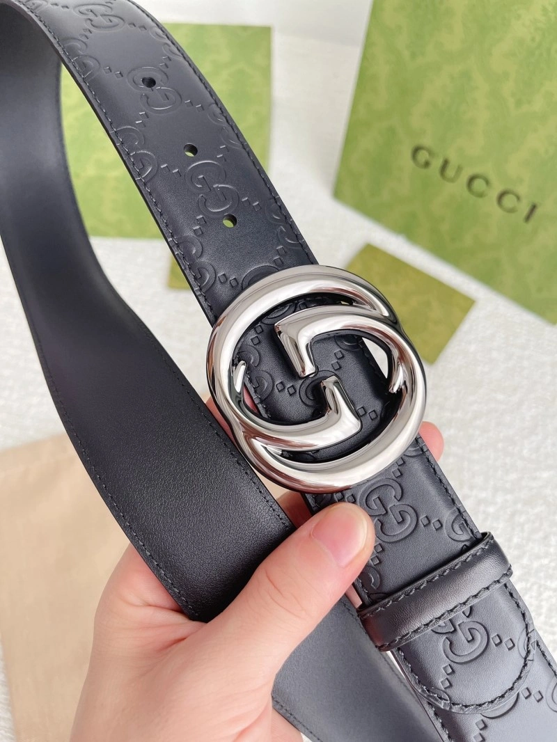 Accurate model Gucci Belts
