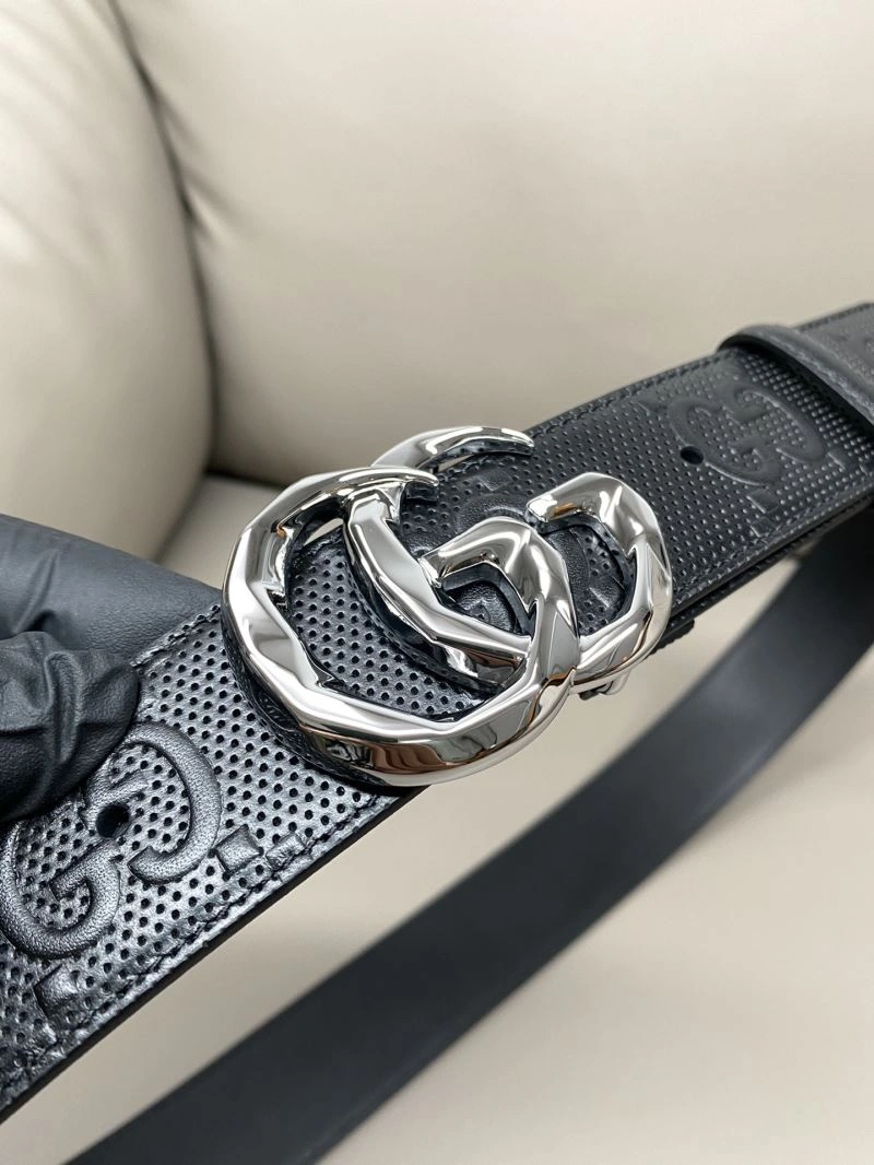 Accurate model Gucci Belts