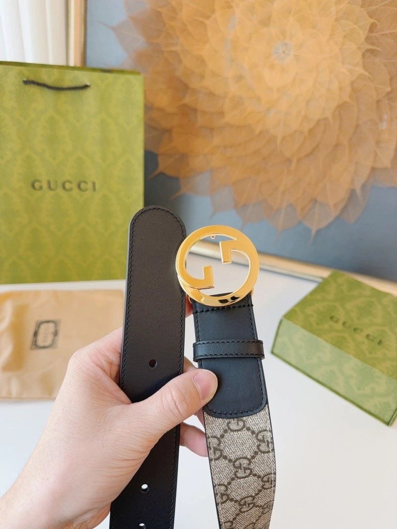 Accurate model Gucci Belts