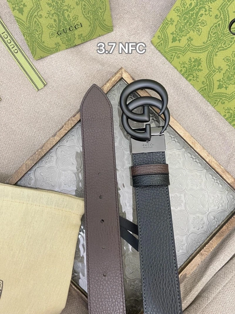 Accurate model Gucci Belts