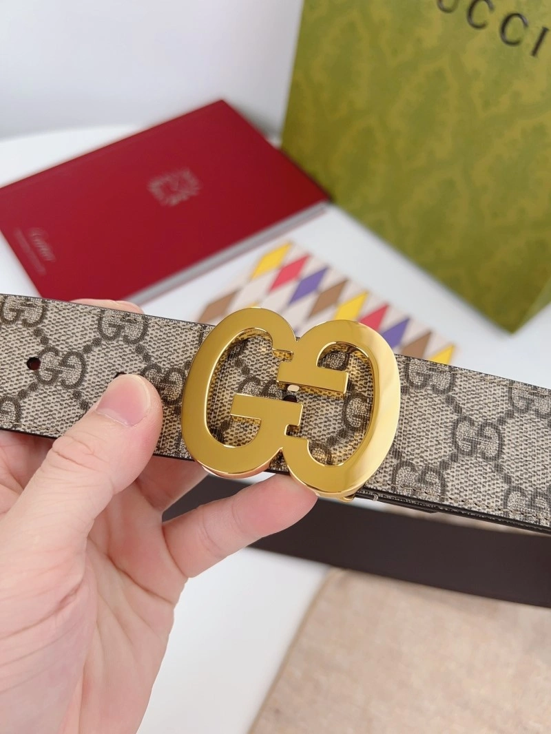 Accurate model Gucci Belts