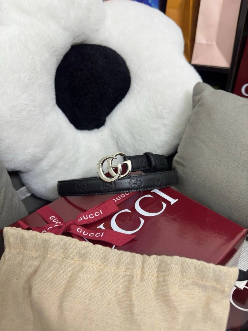 Low-cost Gucci Belts
