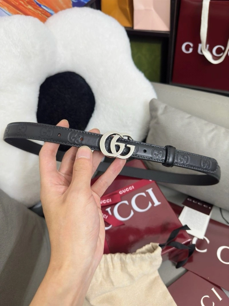 Low-cost Gucci Belts