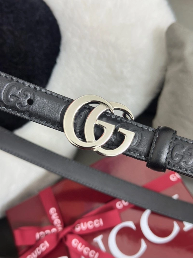 Low-cost Gucci Belts