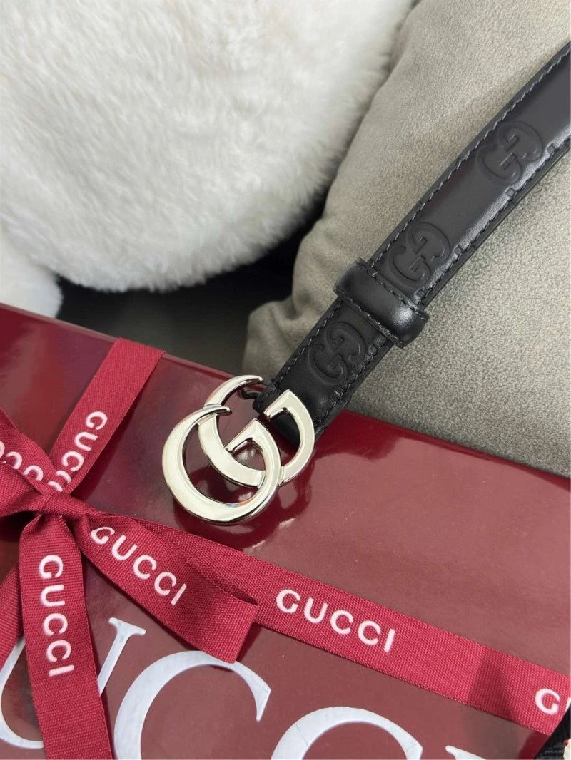 Low-cost Gucci Belts