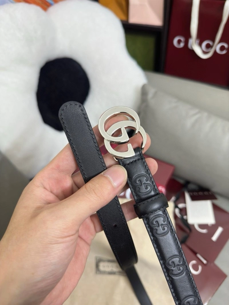 Low-cost Gucci Belts