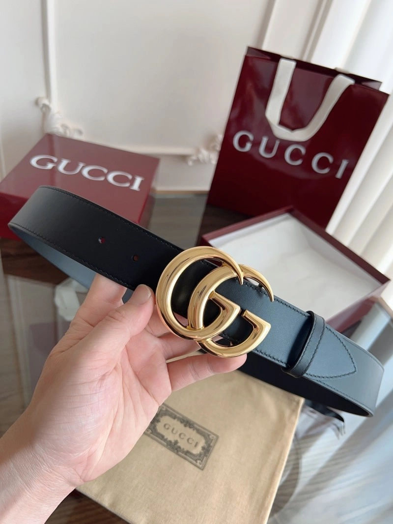 Low-cost Gucci Belts