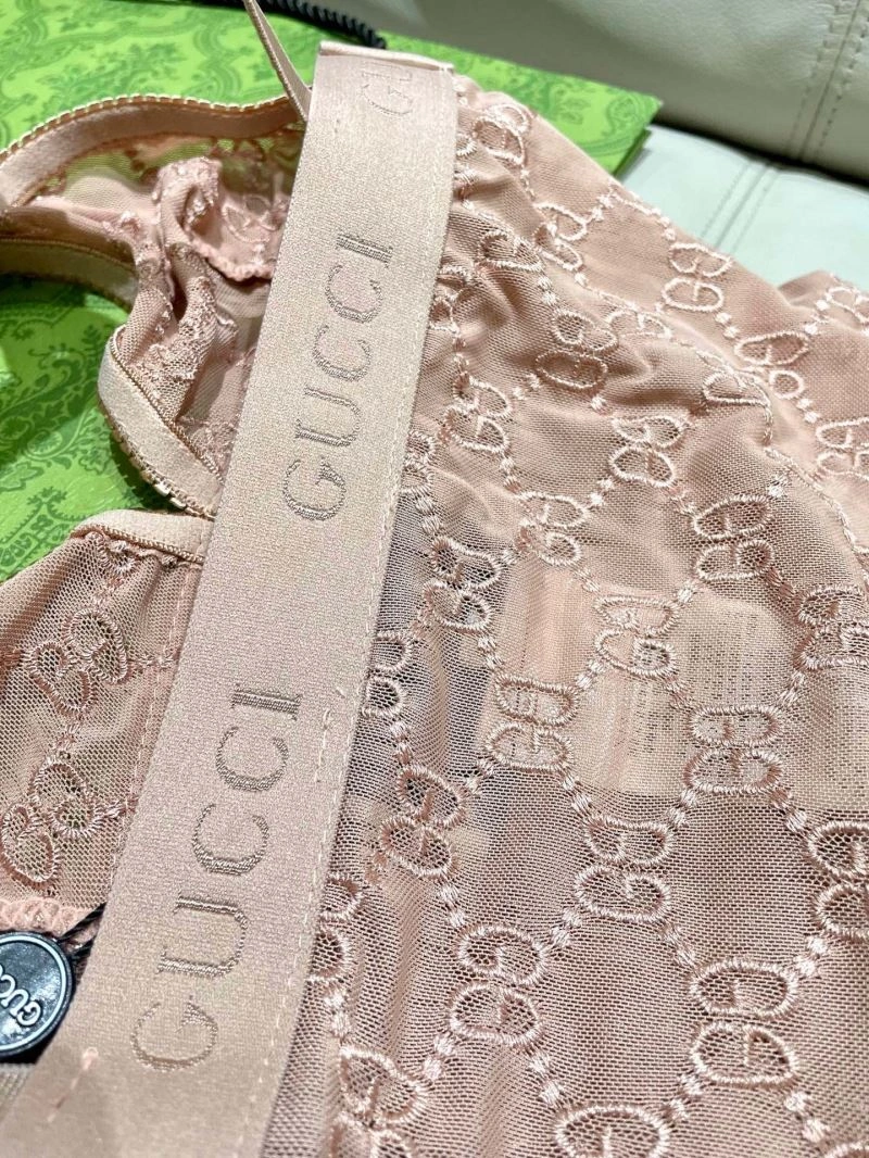 Top mirror Gucci Bikins