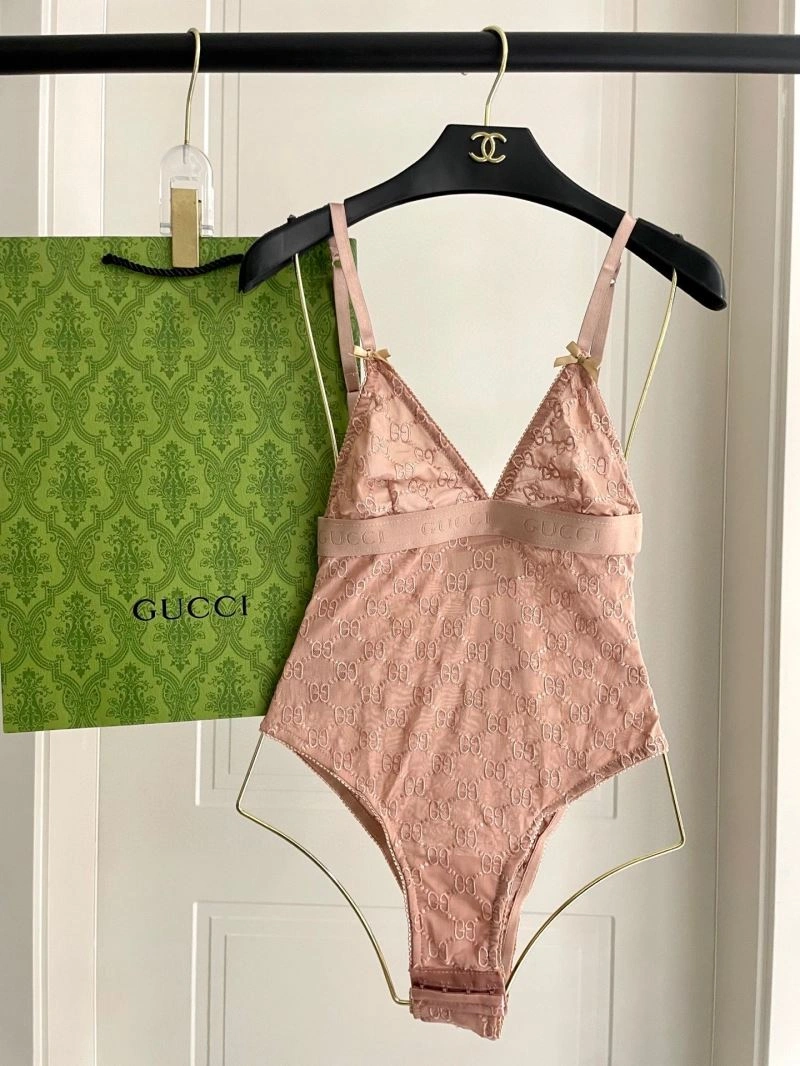 Top mirror Gucci Bikins