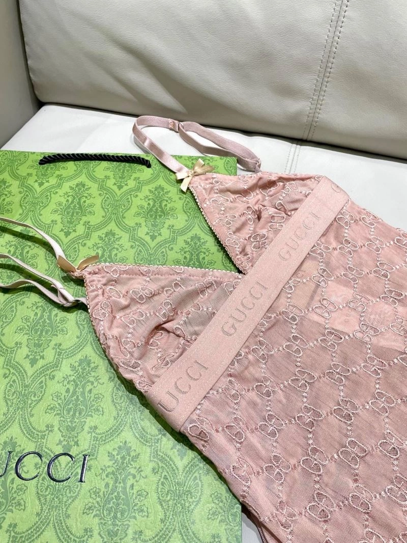 Top mirror Gucci Bikins