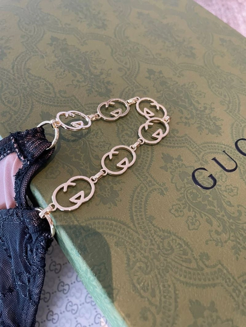 Low-cost Gucci Bikins