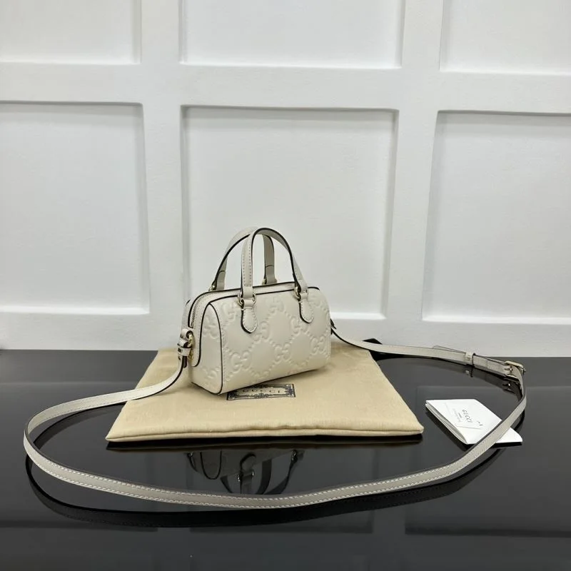 Top match Gucci Boston Bags