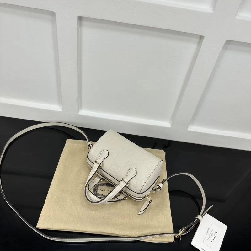 Top match Gucci Boston Bags
