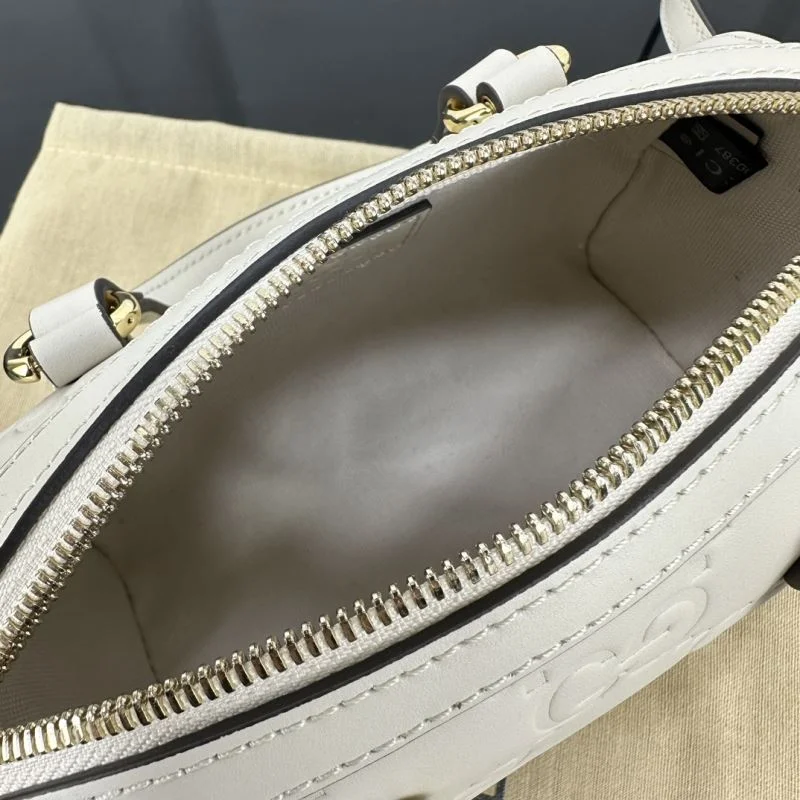 Top match Gucci Boston Bags