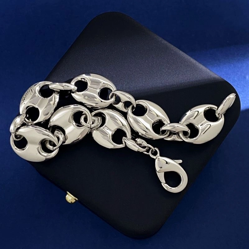 Brand-authenticated Gucci Bracelets