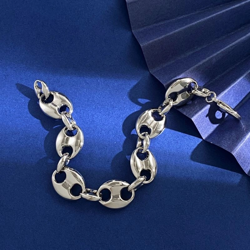 Brand-authenticated Gucci Bracelets