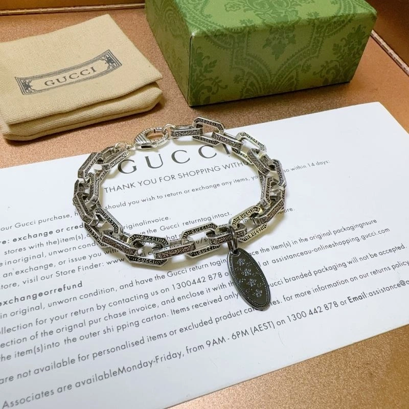 Indistinguishable Gucci Bracelets
