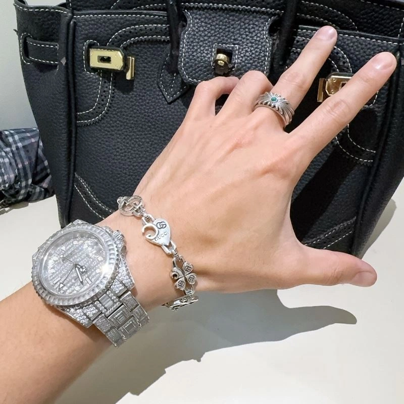 Low-cost Gucci Bracelets