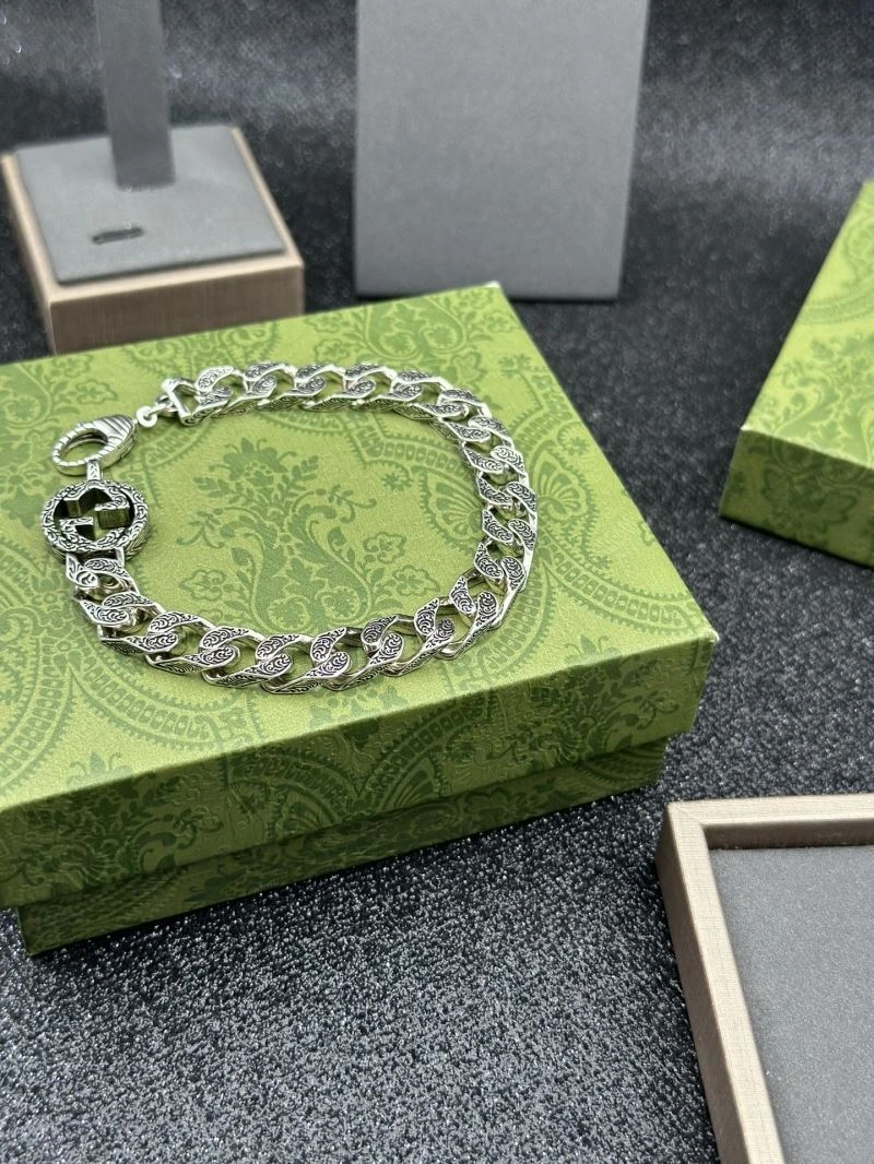 Low-cost Gucci Bracelets