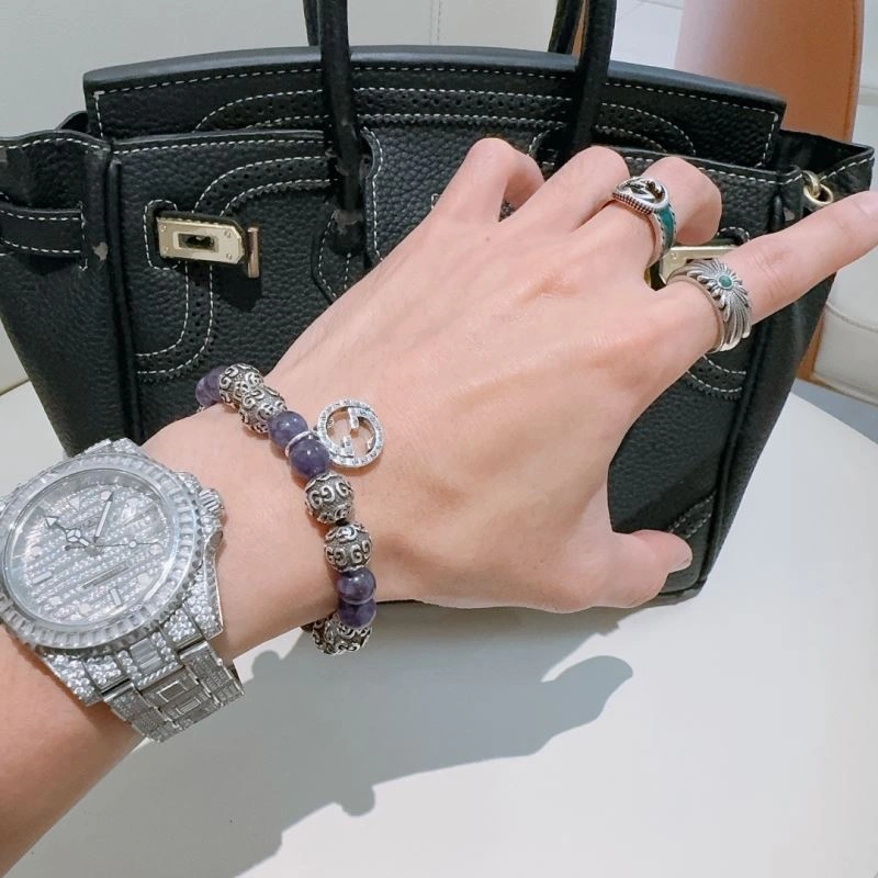 Indistinguishable Gucci Bracelets