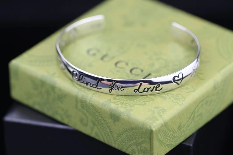 Inexpensive Gucci Bracelets
