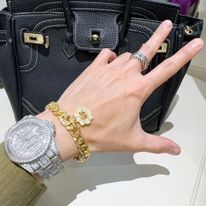 Cut-rate Gucci Bracelets