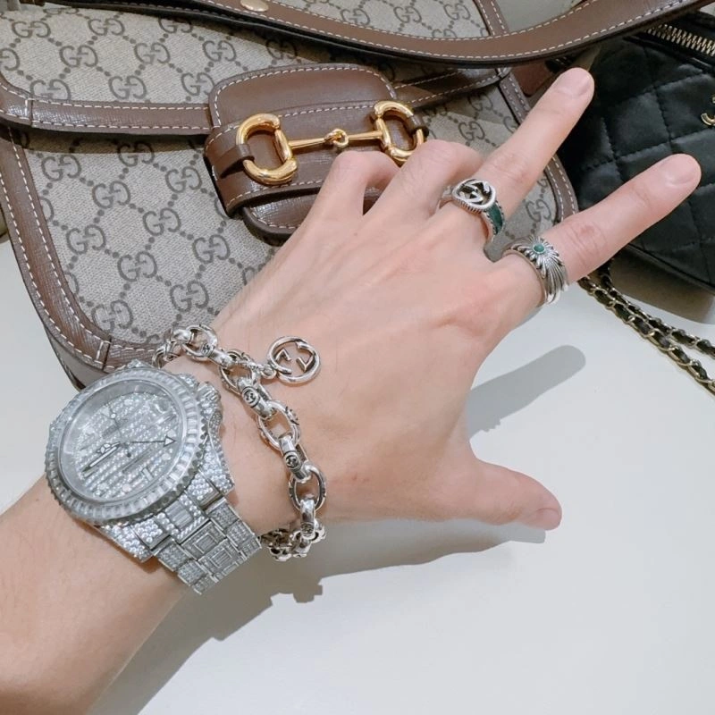 Low-cost Gucci Bracelets