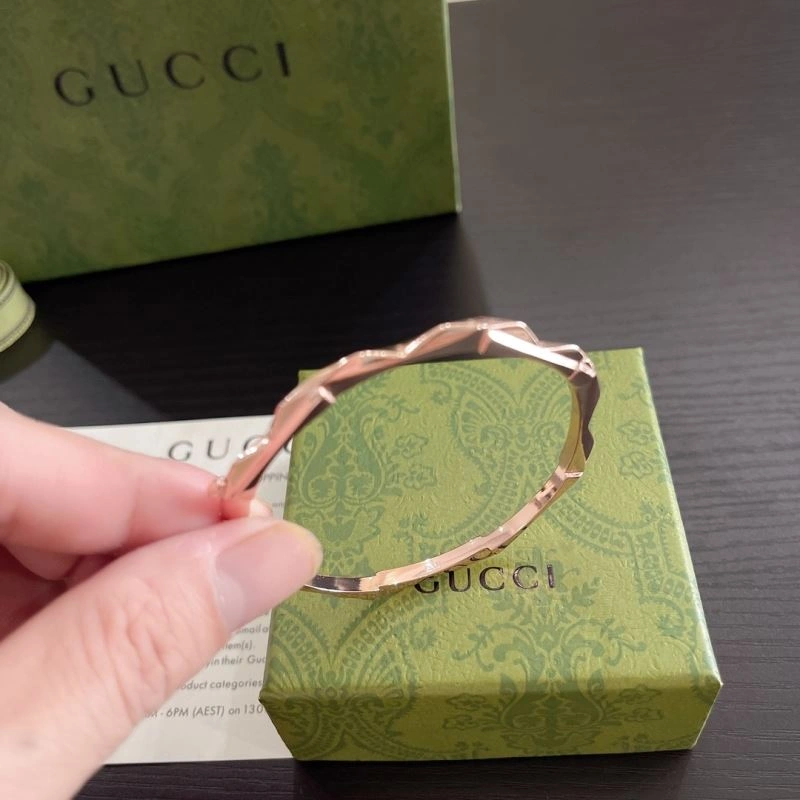 Exact replica Gucci Bracelets