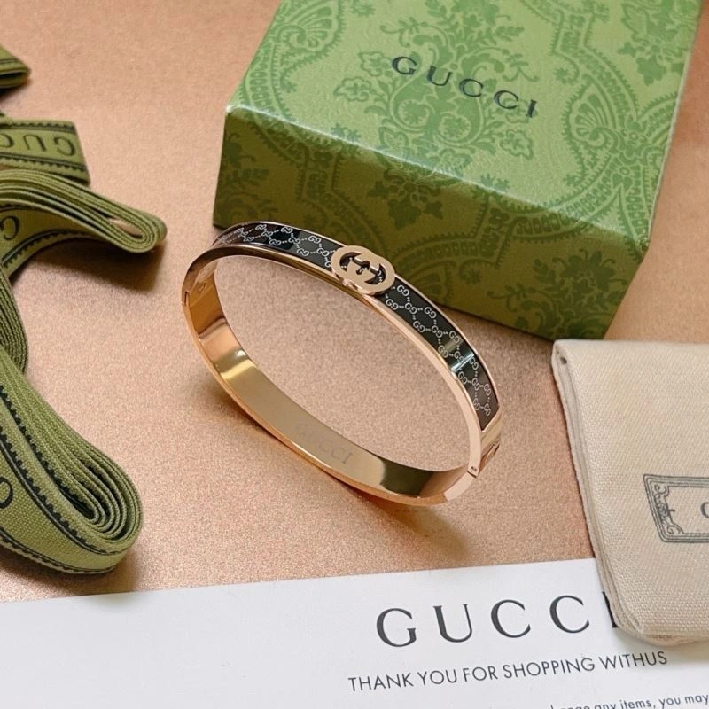 Low-cost Gucci Bracelets