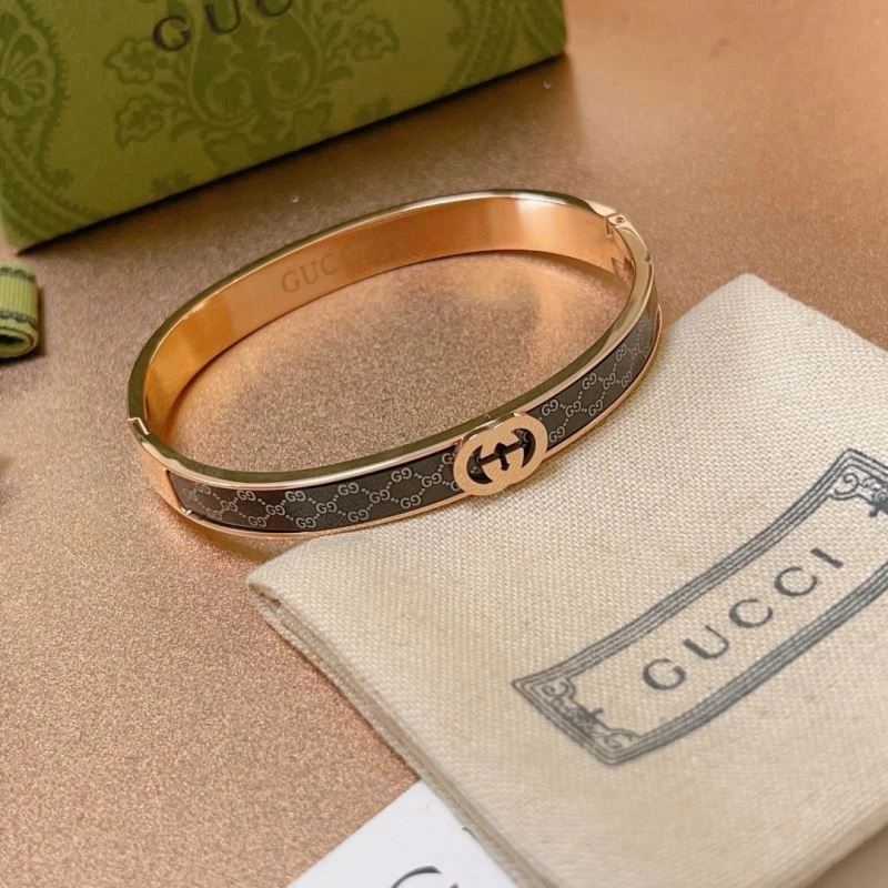 Low-cost Gucci Bracelets