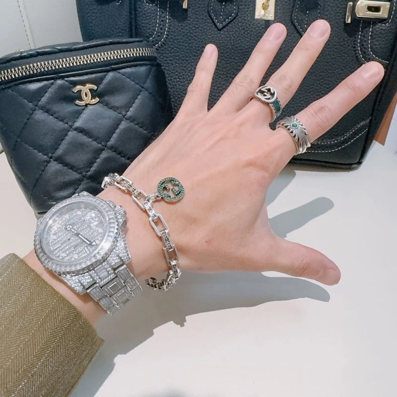 Precise copy Gucci Bracelets