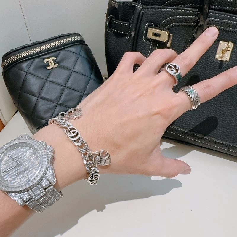 Reasonably priced Gucci Bracelets