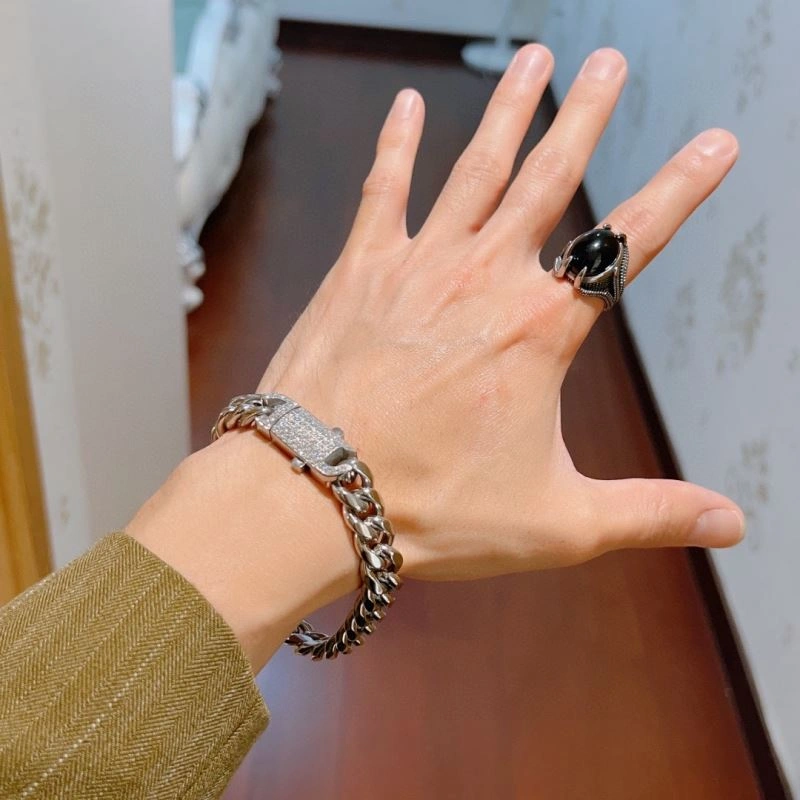 Official Gucci Bracelets